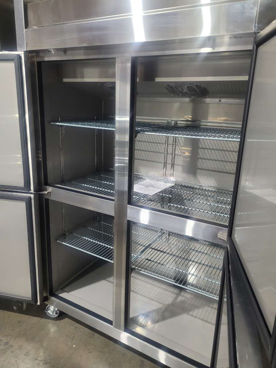 Chef AAA - SCD-880B, Commercial Half Door Dual Zone Refrigerator and F